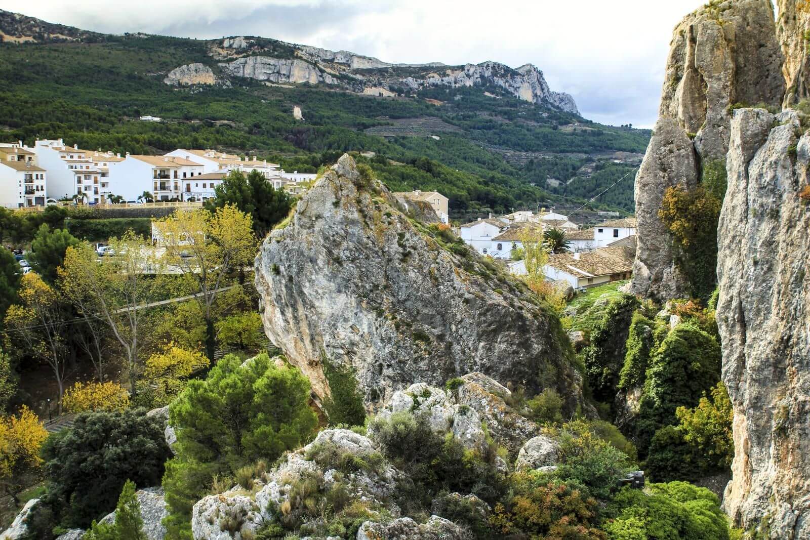 El Castell de Guadalest – dlaczego warto odwiedzić tę wioskę i co można ...