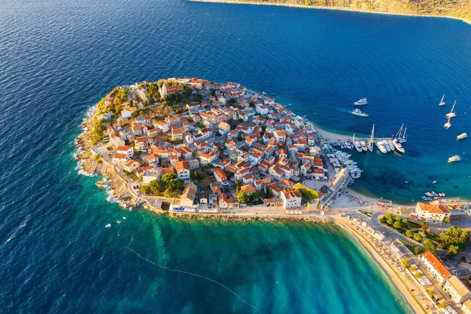 Odkrywanie Chorwacji. Primosten – dalmatyński kurort i jego skarby ...